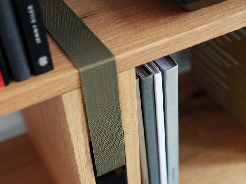 Open sectional wooden bookcase BB21 STRAP By JANUA design Bernd Benninghoff