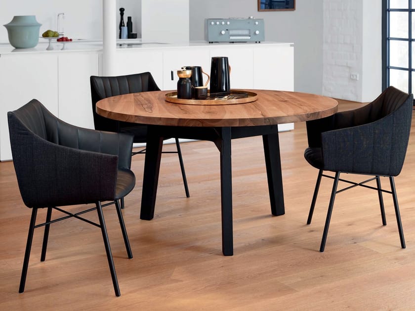 BB31 CONNECT | Round table By JANUA design Bernd Benninghoff