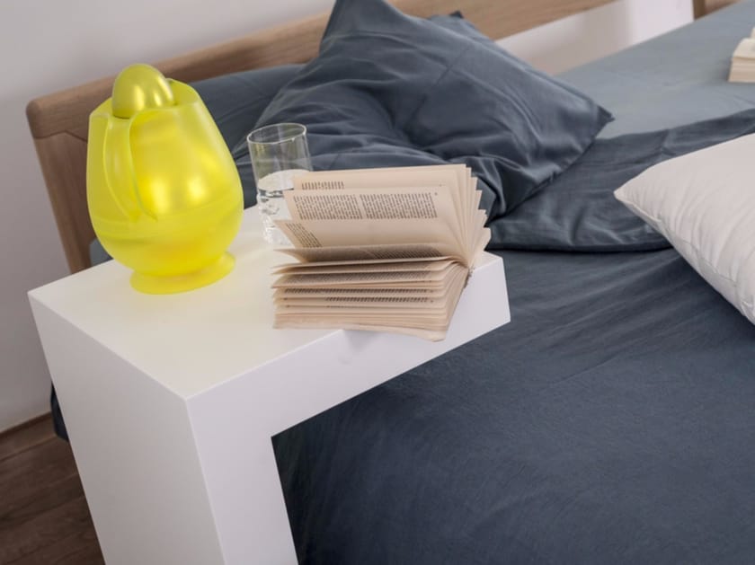 BEDDO Bedside table By IFT Design