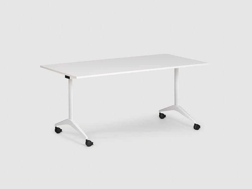FLEX swivel table bold Tavolo da riunione By BENE