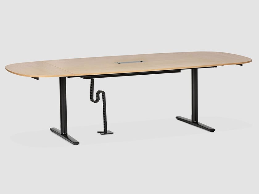 LEVEL PURE MEETING Tavolo da riunione con presa elettrica con sistema ...