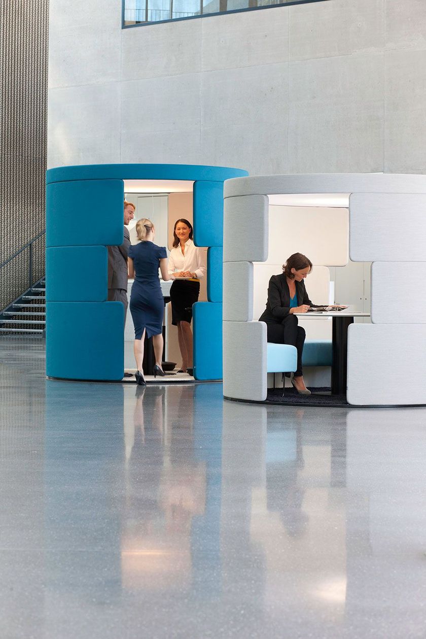 PARCS Toguna high Cabine de escritório acústica para reuniões By BENE ...