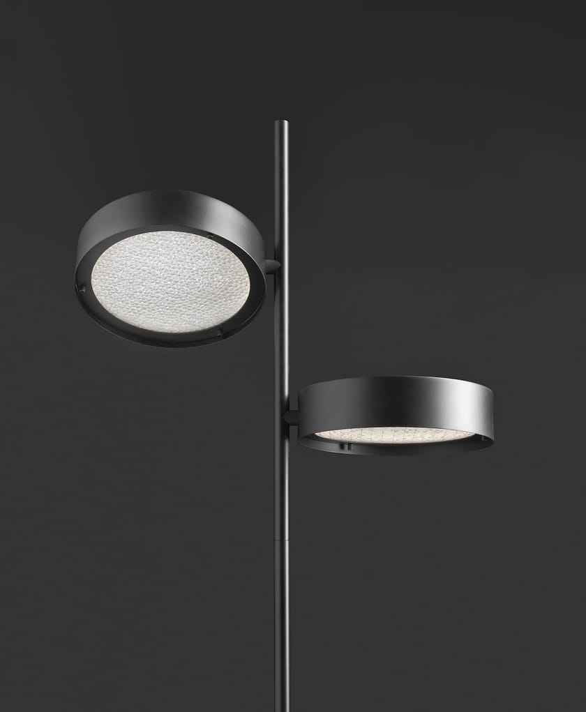 BERLIN | 落地灯 By Oluce 设计师Christophe Pillet