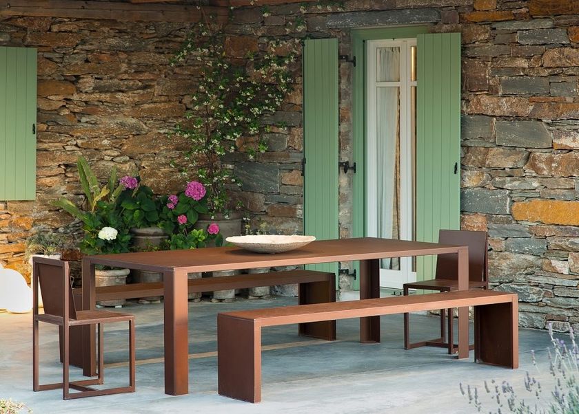 BIG IRONY OUTDOOR | Garden table Rectangular painted metal garden table ...
