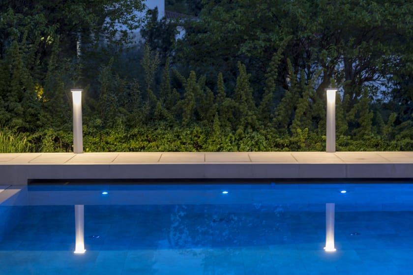 BLEND | Bollard light By Platek