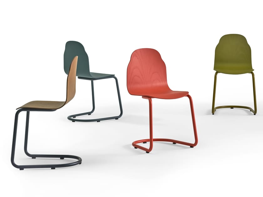 BODY Cantilever wooden chair By Sancal | design Sylvain Willenz