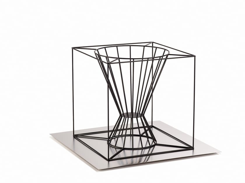 Steel fire baskets BOO | Open outdoor fireplace By Skargaarden design ...