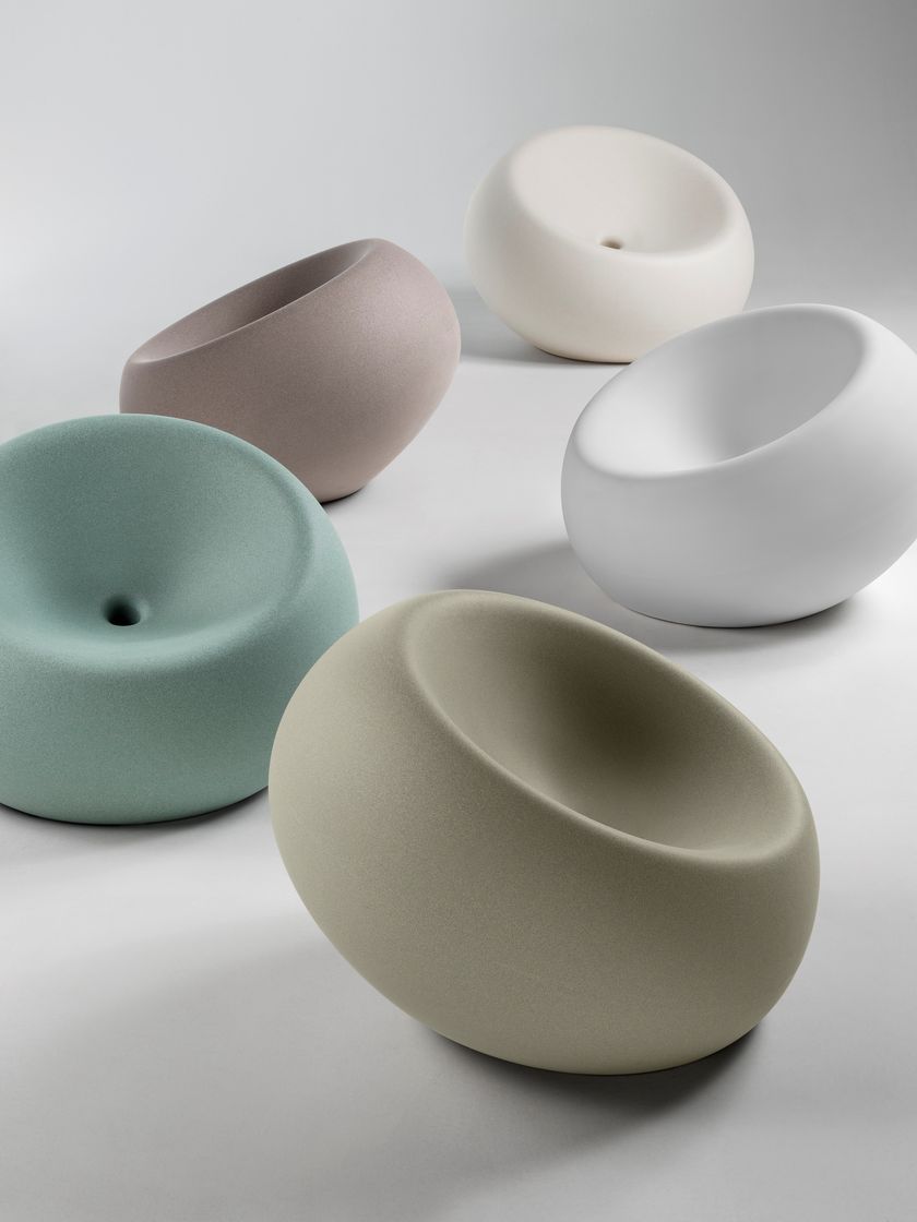BOOM Sillón de jardín de polietileno By Plust | design Marco Gregori