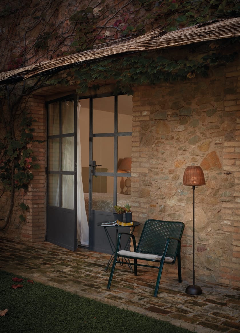 ATTICUS P/114/R OUTDOOR 户外落地灯 By Bover | design Joana Bover