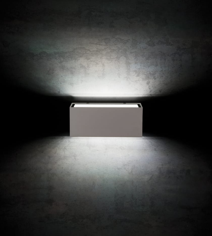 LED die cast aluminium Outdoor wall Lamp BOX By SOVIL