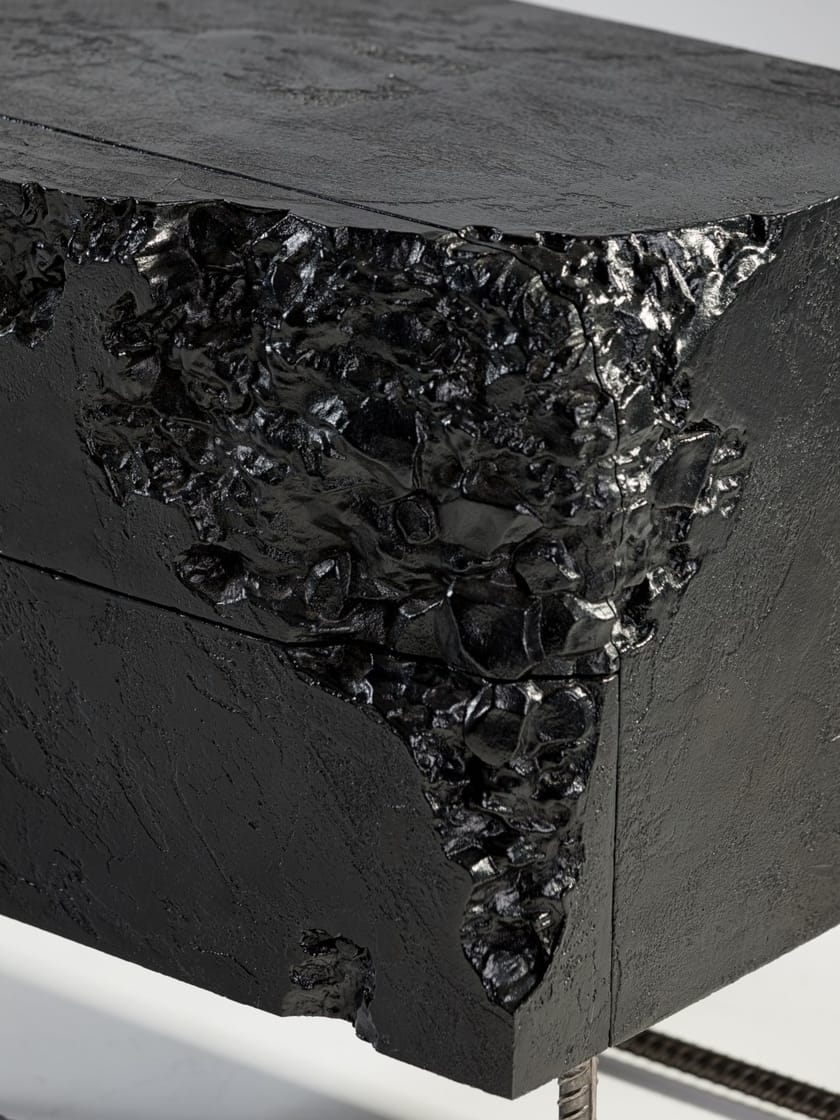 BREAKFREE 床头柜 By Panoptikum Collections | design Andrii Rudenko