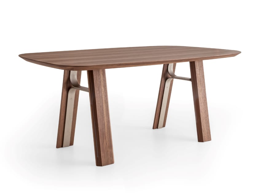 HAUTE COUTURE MDF dining table By Morica Design