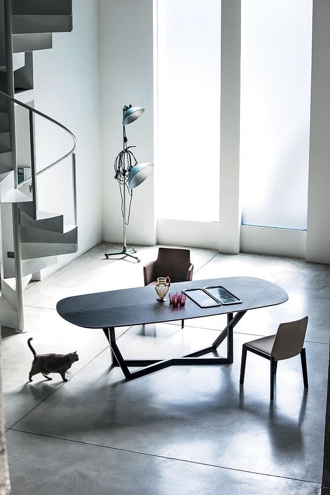 BRIDGET | Tavolo By BROSS design Marco Piva