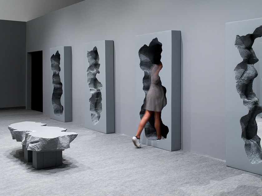 Framed mirror BROKEN MIRROR By Gufram design Snarkitecture