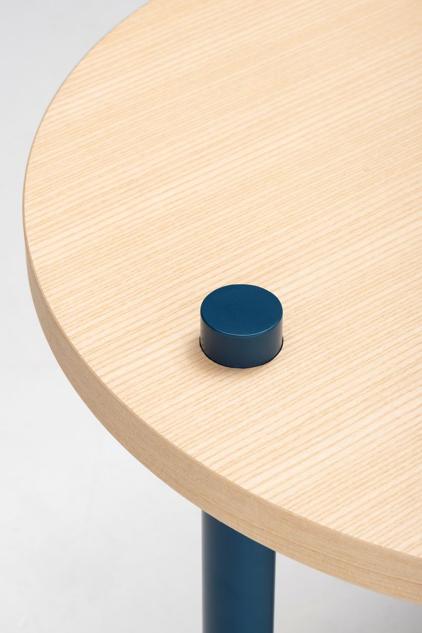 BUBALUS CO 边桌 By CHAIRS & MORE | design Sovrappensiero