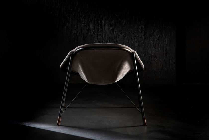 BUG Easy chair By Henge | design Massimo Castagna
