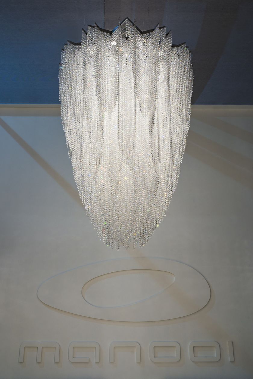 BURJ | Crystal chandelier By Manooi