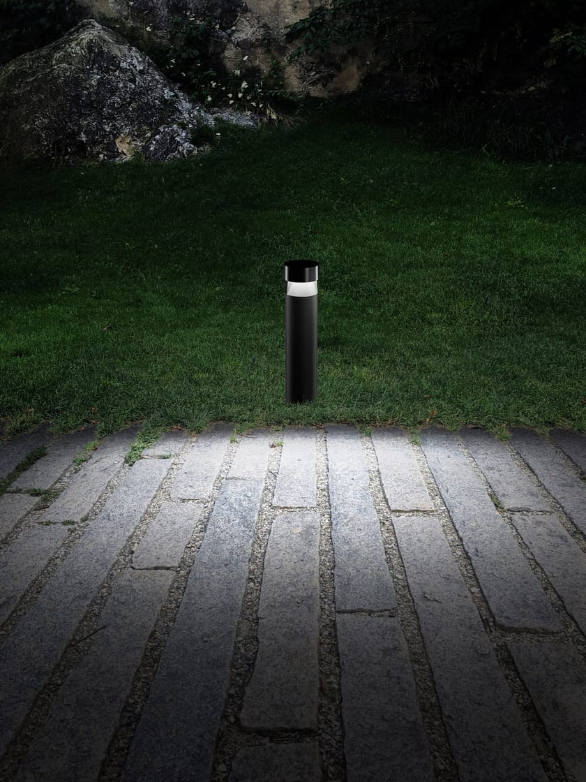 BUZZER Bollard light By Linea Light Group