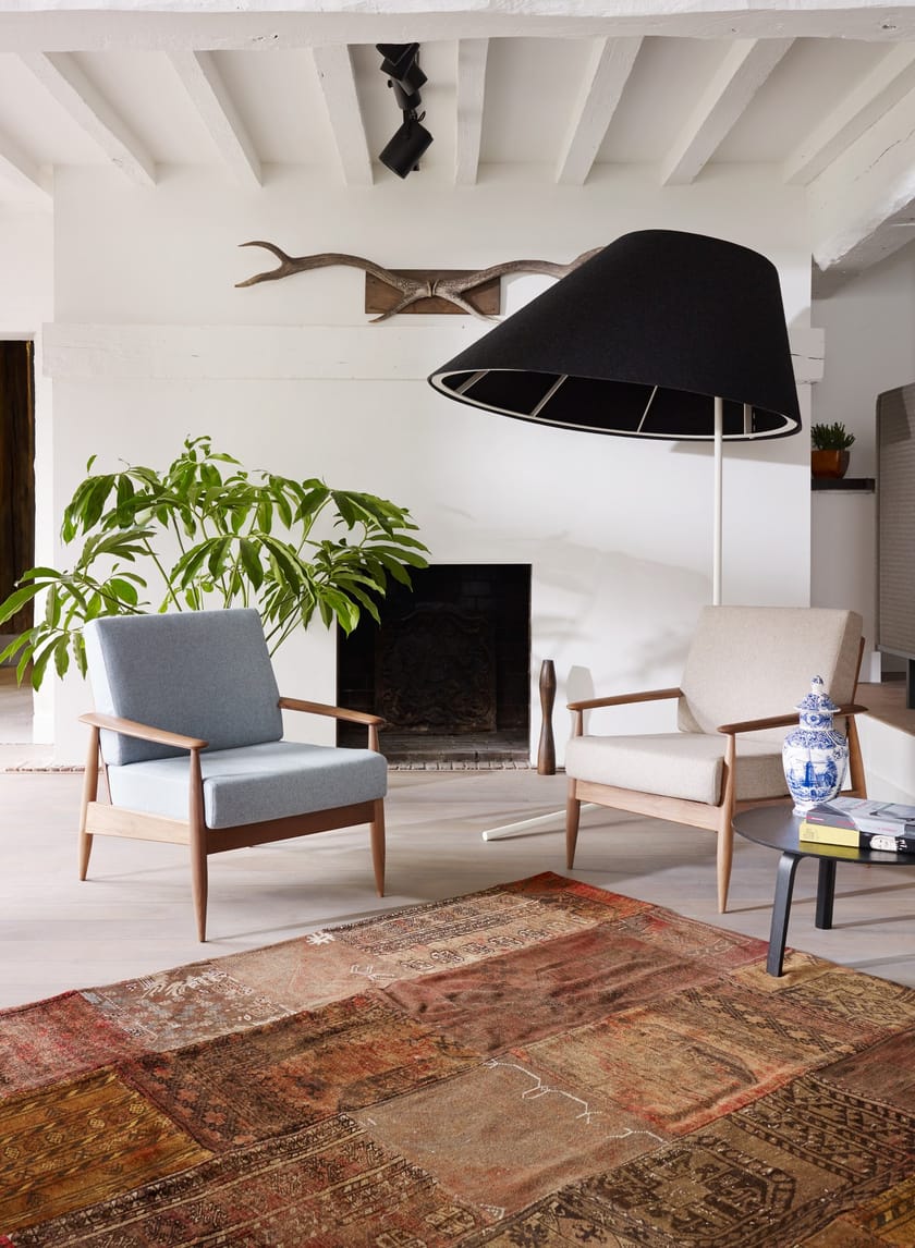 BuzziShade Standing Sound absorbing lighting By BuzziSpace