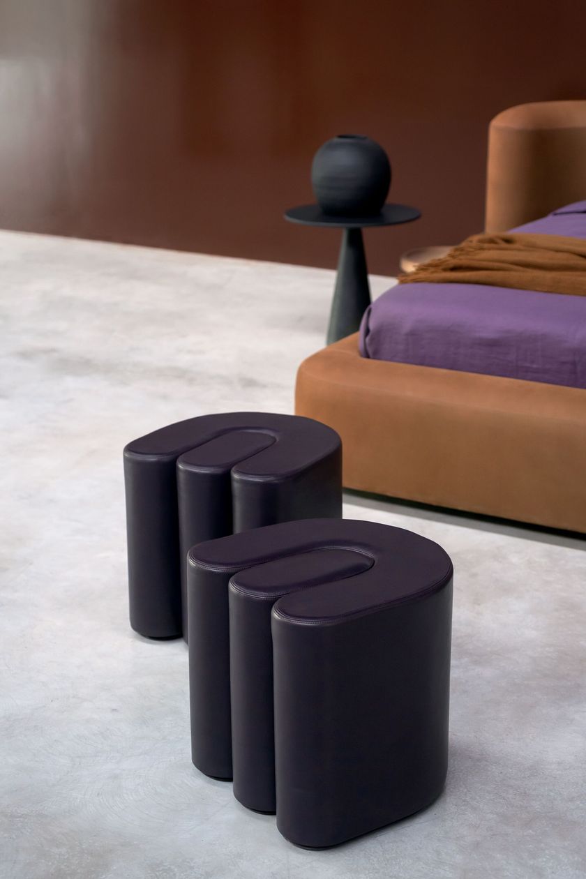 ADEL Free form leather pouf By Baxter