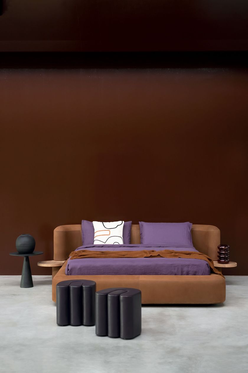 ADEL Free form leather pouf By Baxter