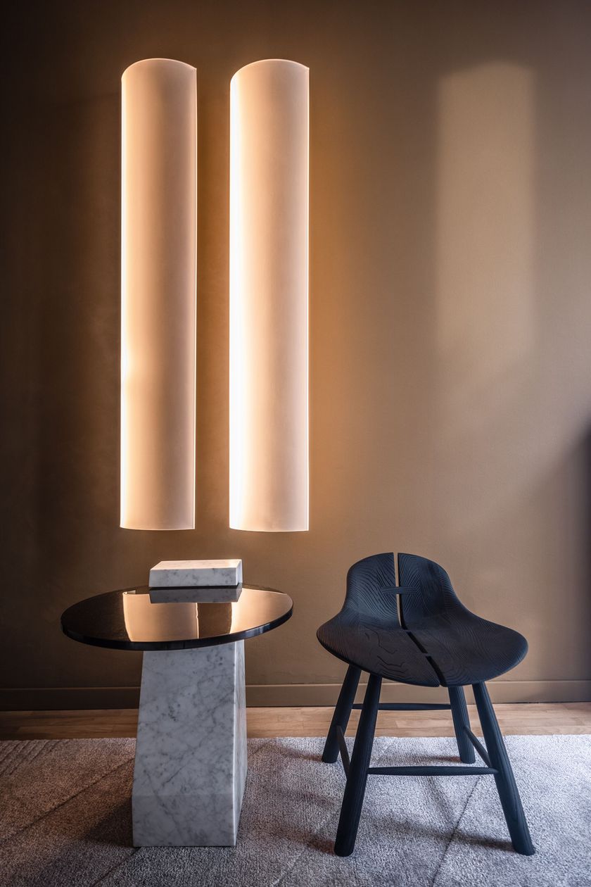 HIMBA INDOOR Low solid wood stool By Baxter | design Roberto Lazzeroni