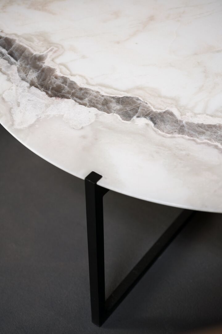 ICARO STONE Round natural stone coffee table By Baxter