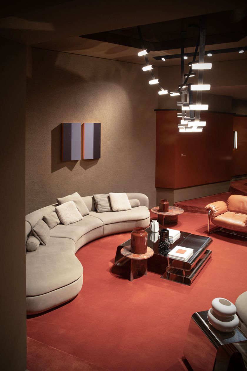 PIAF Curved modular leather sofa By Baxter