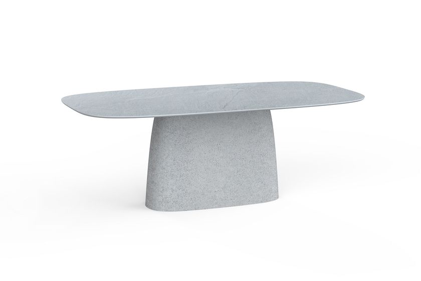 LEVIT L Rectangular concrete garden table By Betoni