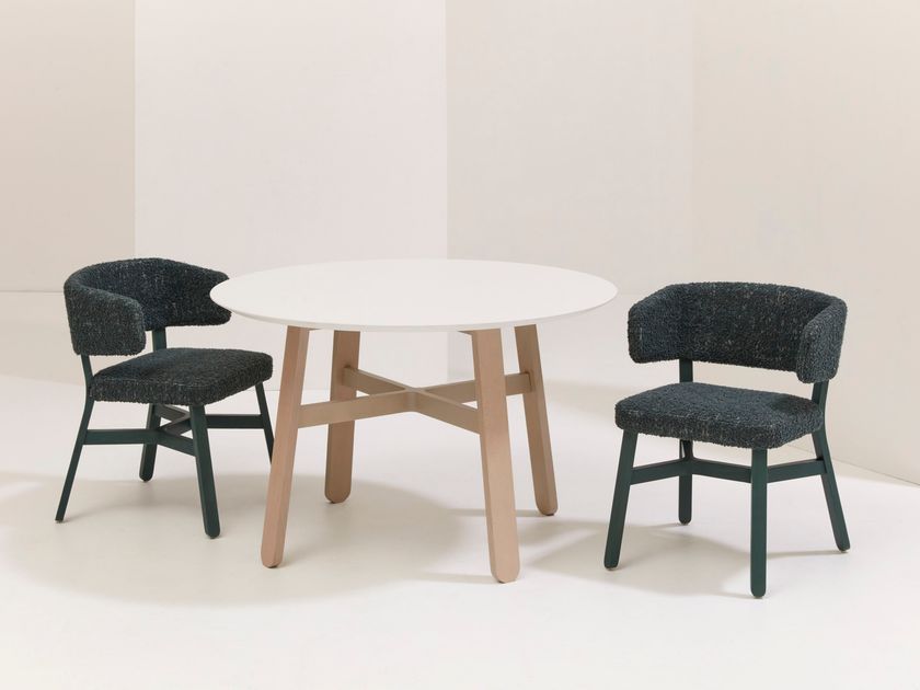 CROISSANT 571 椅子 By Billiani | design Emilio Nanni
