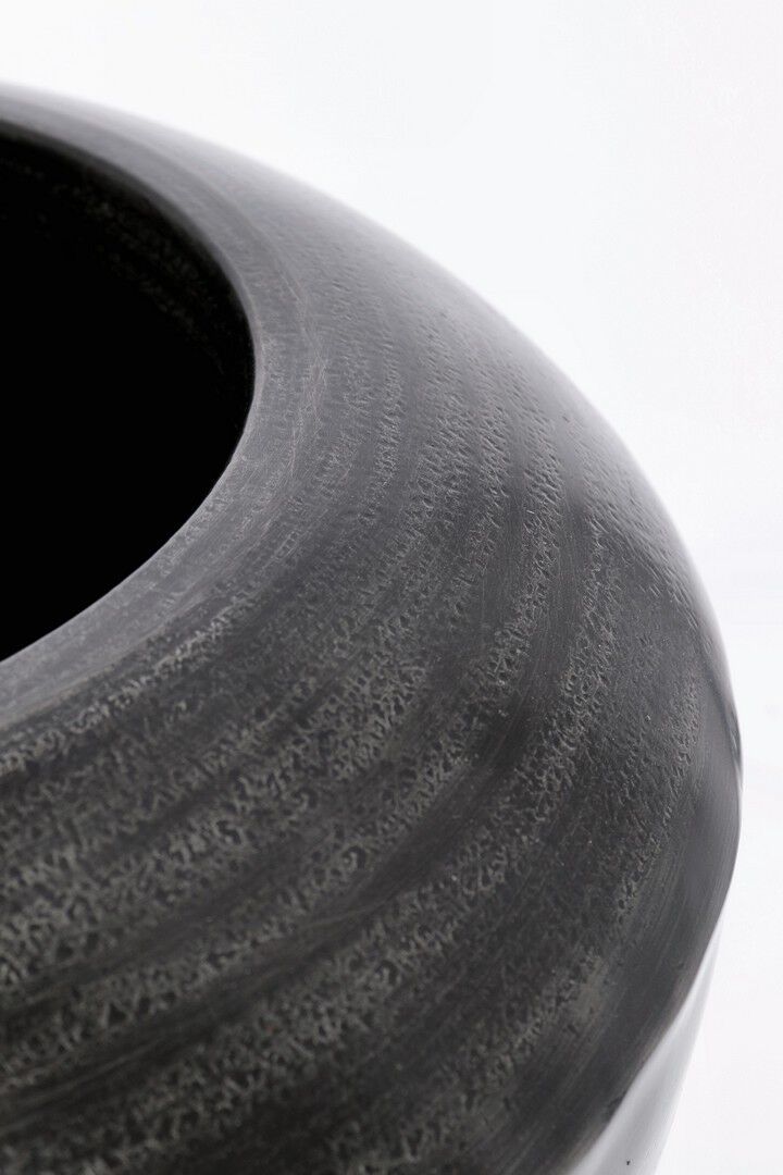 NADU Handmade round metal vase By Bizzotto
