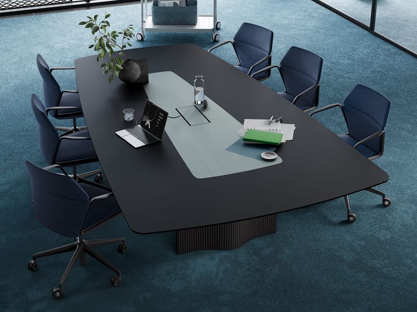 WAVE Meeting table By Brunner