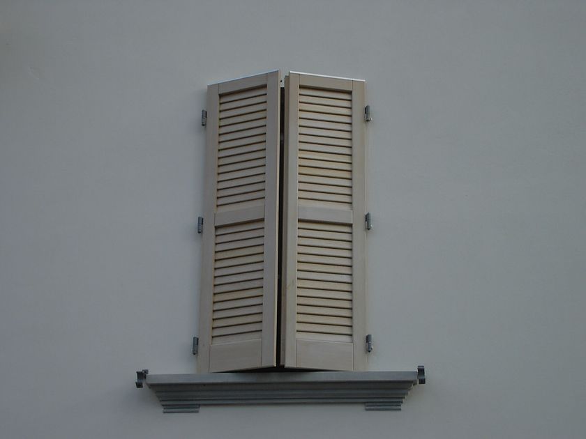 Double sloping Shutter By Bussi
