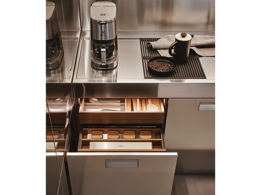 ITALIA + MODUS SYSTEM Stainless steel and wood kitchen with island By ...