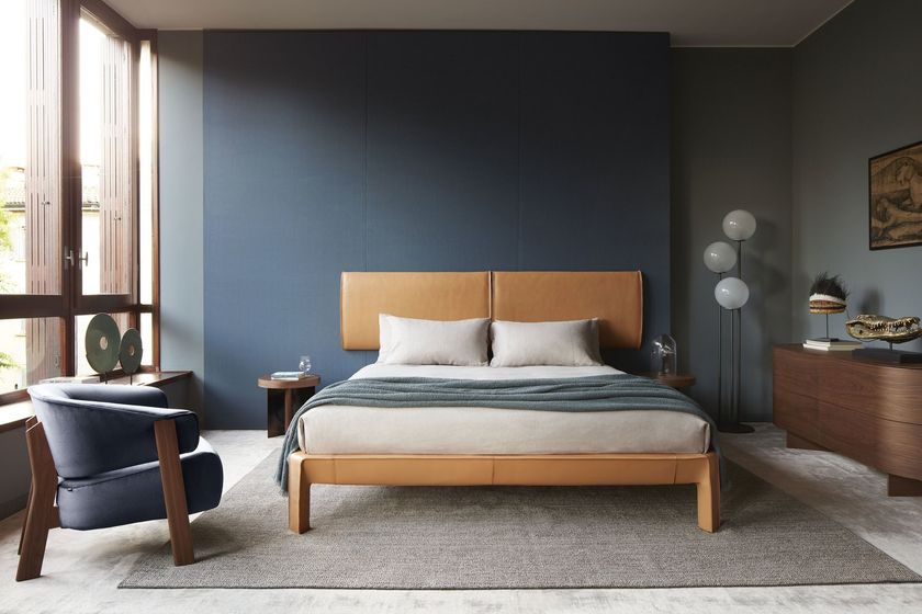 CAB NIGHT Bed By Cassina | design Mario Bellini