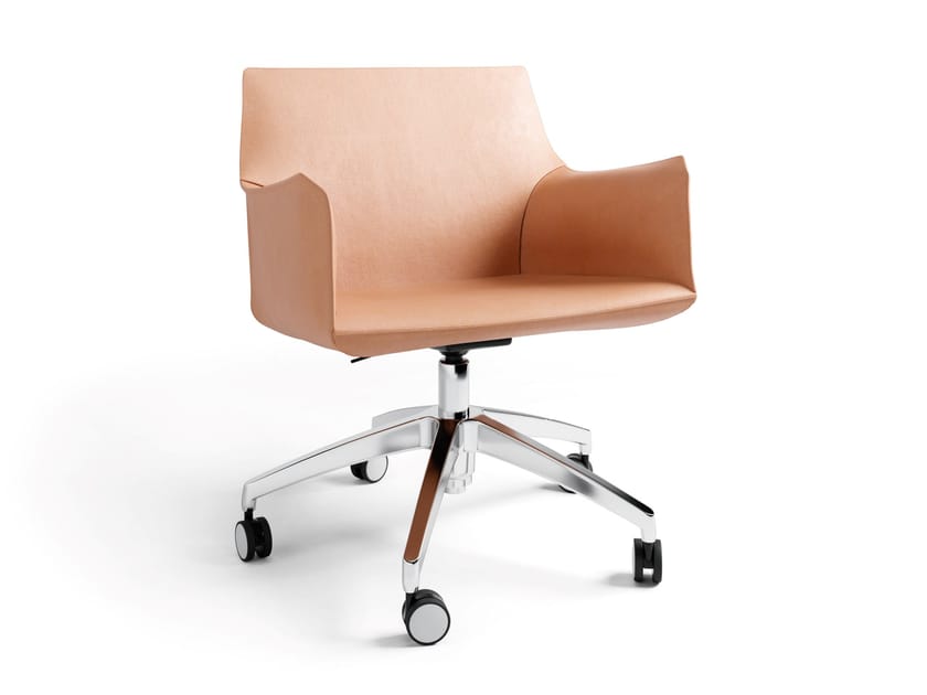 CAB OFFICE Executive chair By Cassina | design Mario Bellini