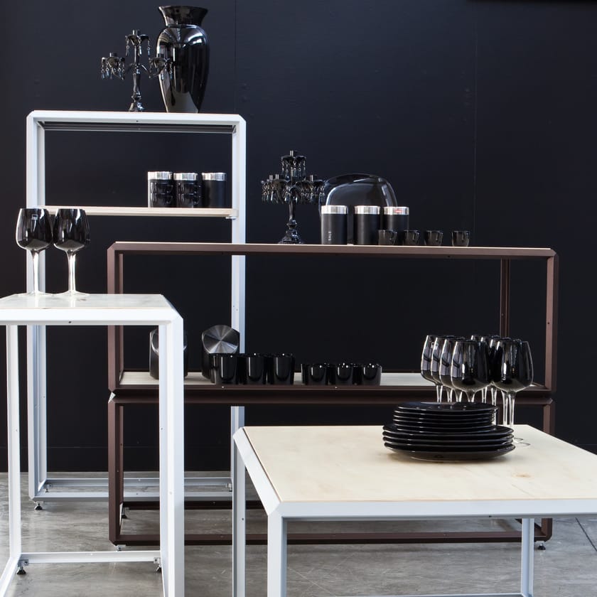 CAGE retail display unit By ALU