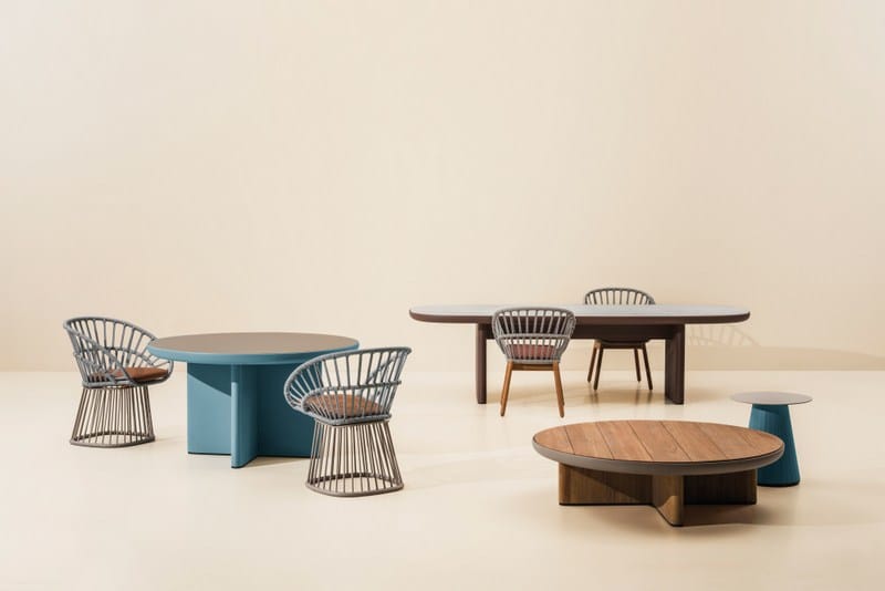 CALA Teak garden side table By Kettal | design Doshi Levien