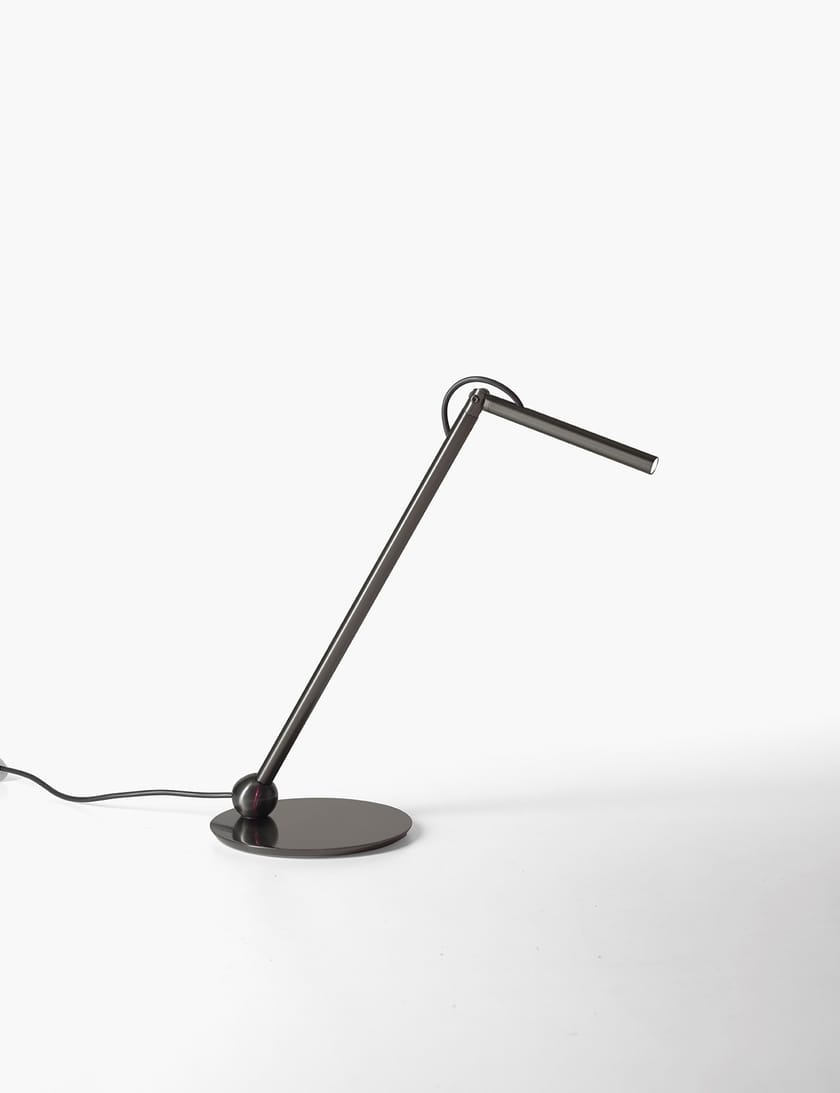 CALAMAIO Desk lamp By Oluce
