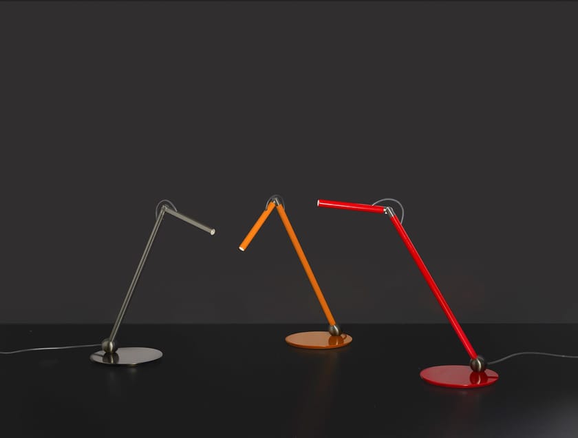 CALAMAIO Desk lamp By Oluce
