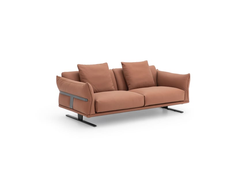 COSMO 2 seater leather sofa By CAMPO DE' FIORI
