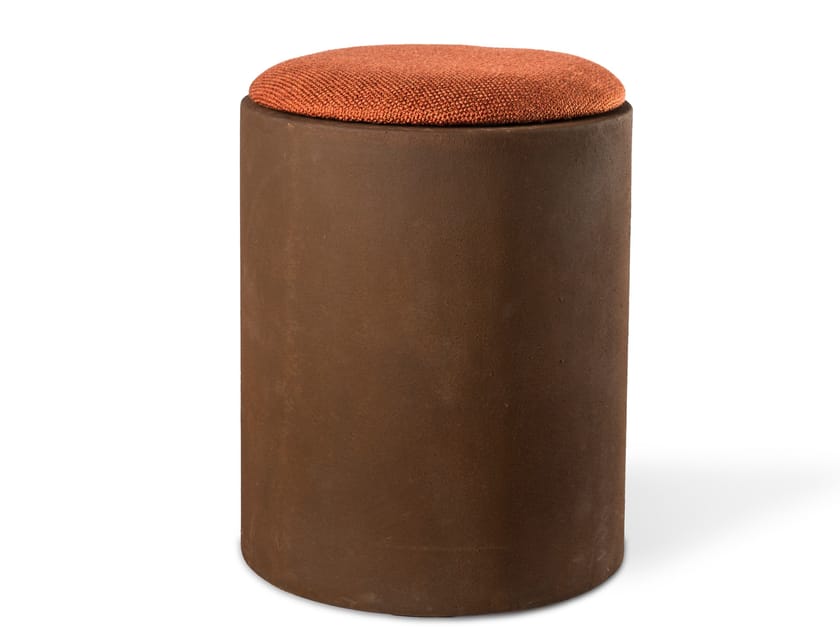 Lacquered wooden stool with integrated cushion CAP By Pols Potten
