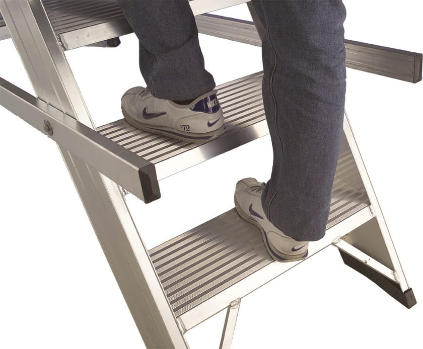 CASTELLANA MAXI Escada de mão de alumínio By SVELT