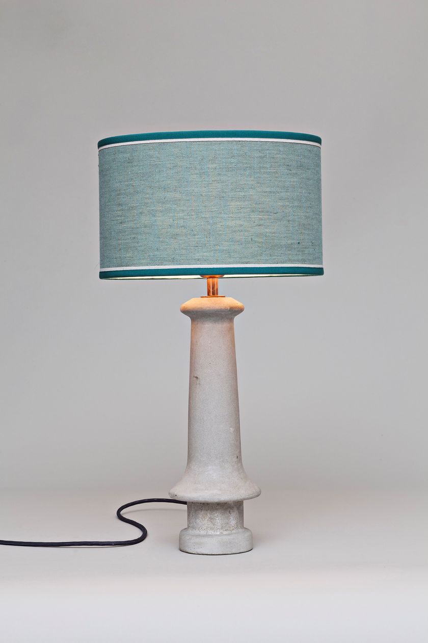 CEMENT | Table lamp Concrete table lamp with linen lampshade By SERVOMUTO