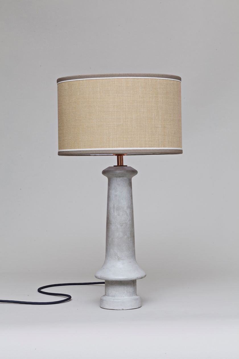 CEMENT | Table lamp Concrete table lamp with linen lampshade By SERVOMUTO
