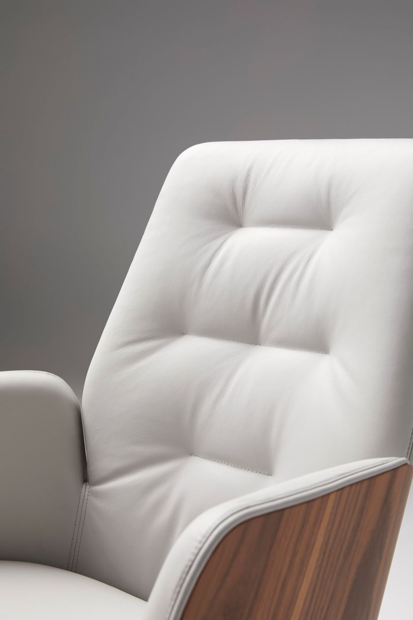 CHANNEL Leather executive chair By Ofifran | design Dorigo Design