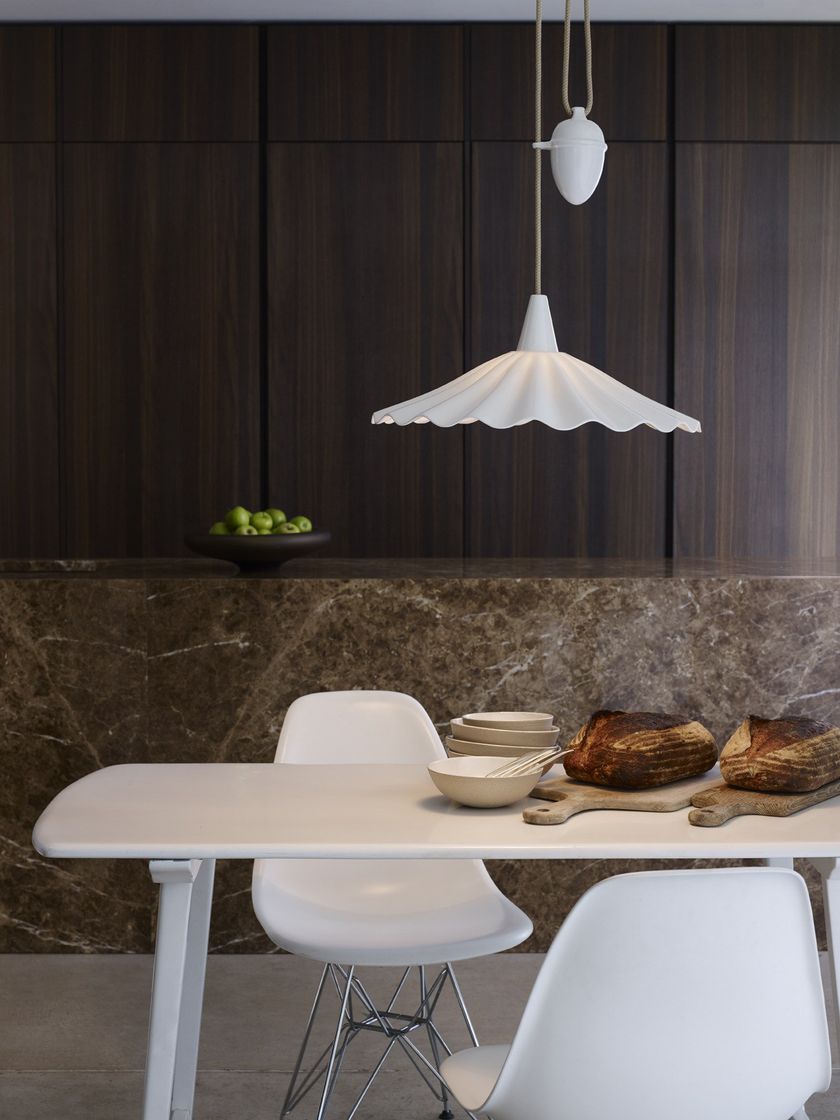 Adjustable porcelain pendant lamp CHRISTIE - RISE & FALL Christie ...