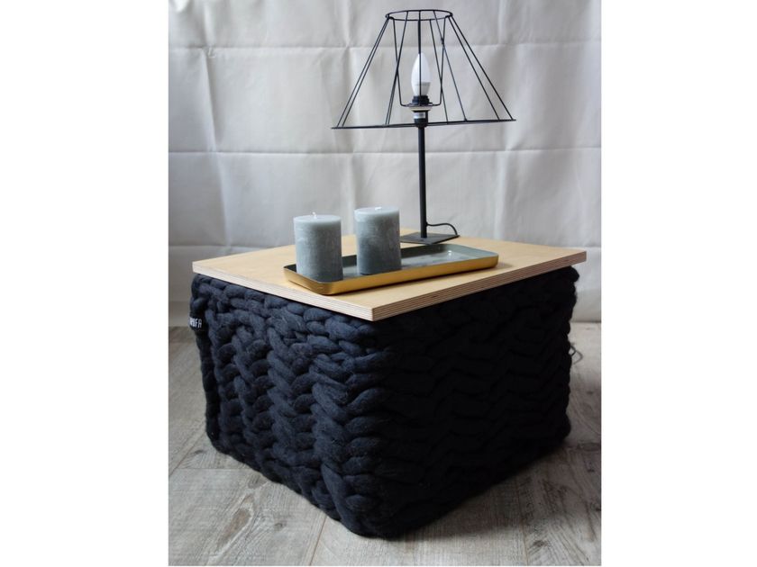 Square coffee table CHUNKY BOX By PANAPUFA