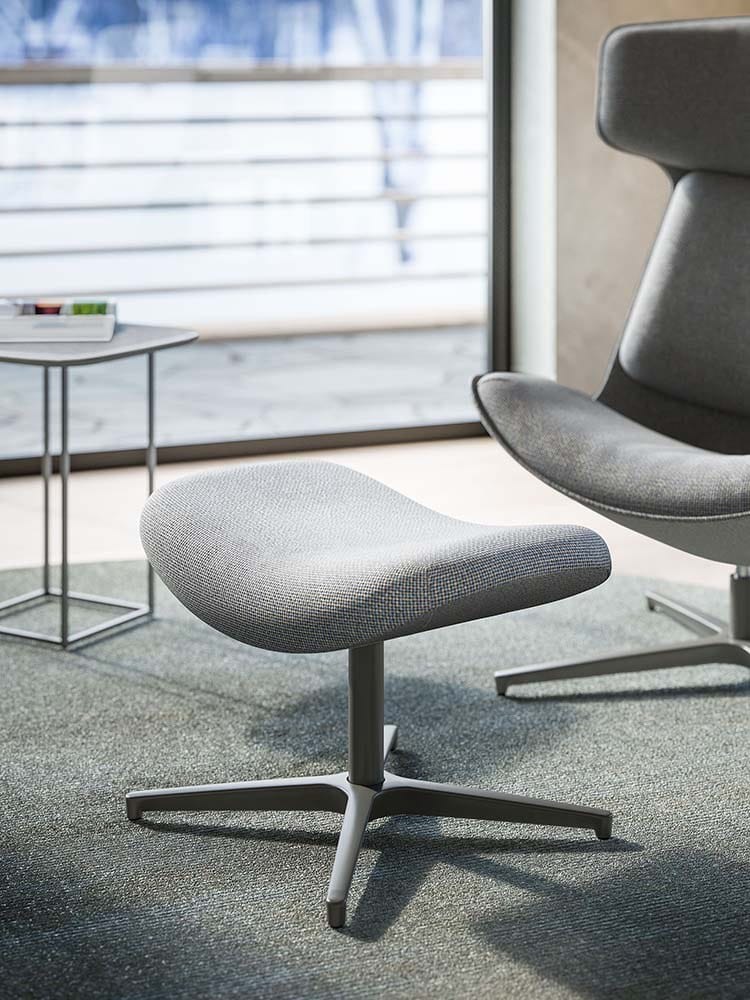 CLEOPAS Poltrona girevole a 4 razze By Quadrifoglio Group