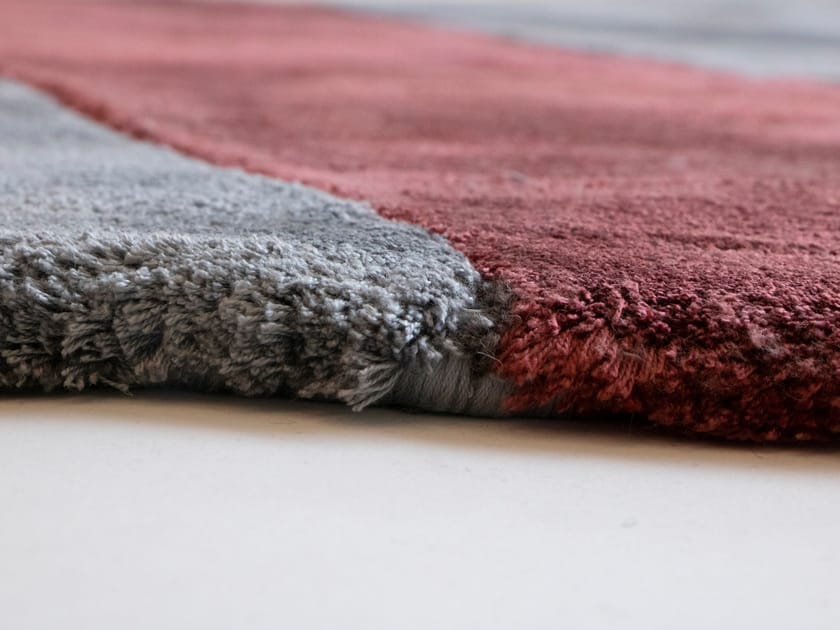 COBBLESTONE Handmade tencel rug By G.T.DESIGN | design Deanna Comellini